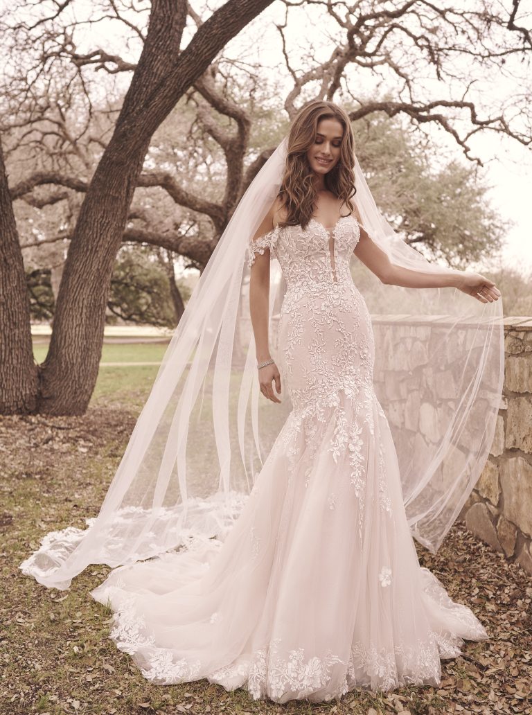15 Stylish Off-The-Shoulder Wedding Dresses | Maggie Sottero