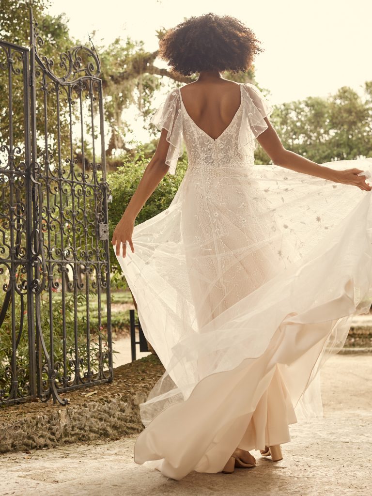 Cottagecore Wedding Dresses for Your 2021 Celebration
