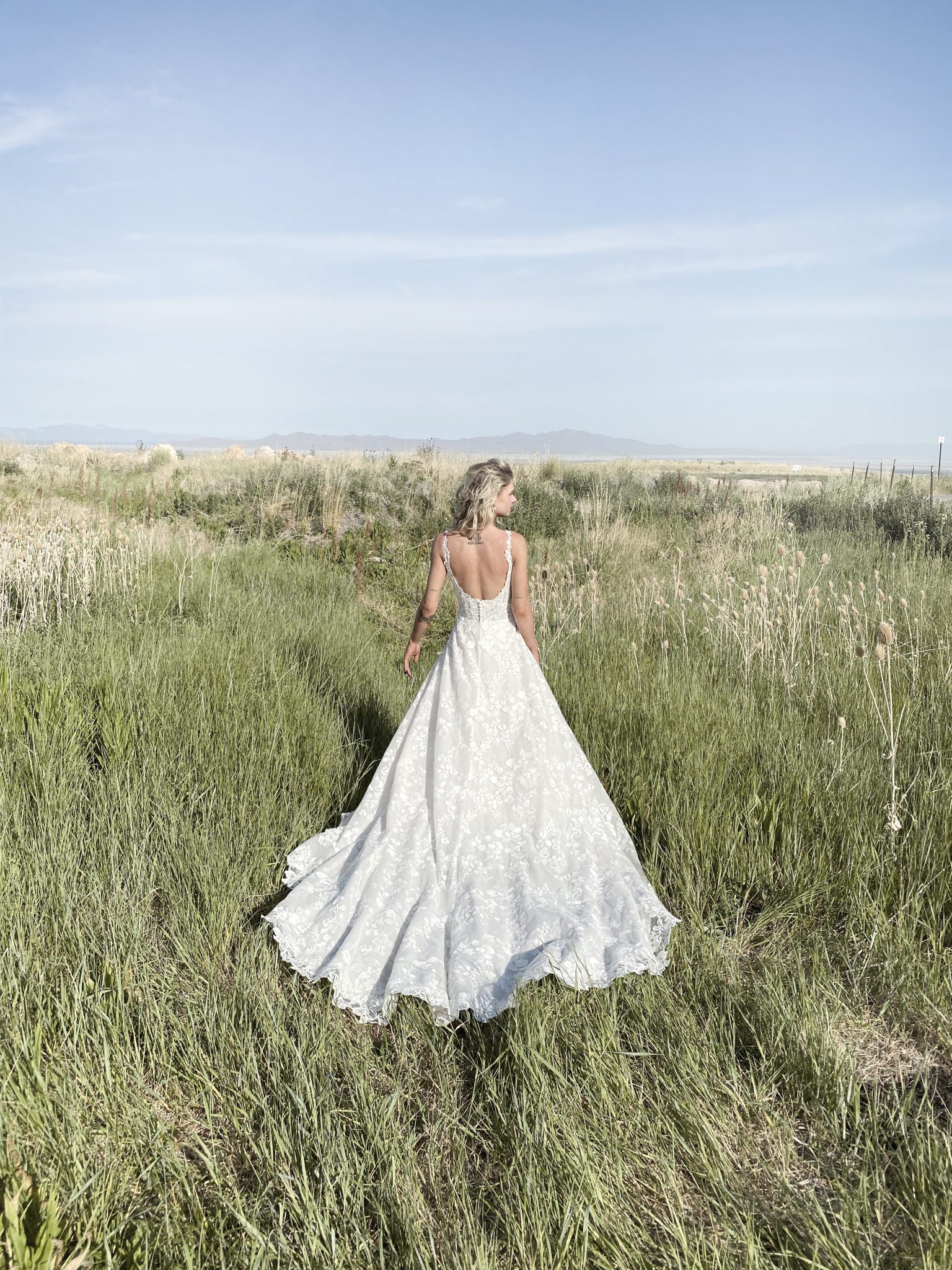 Cottagecore Wedding Dresses for Your 2021 Celebration