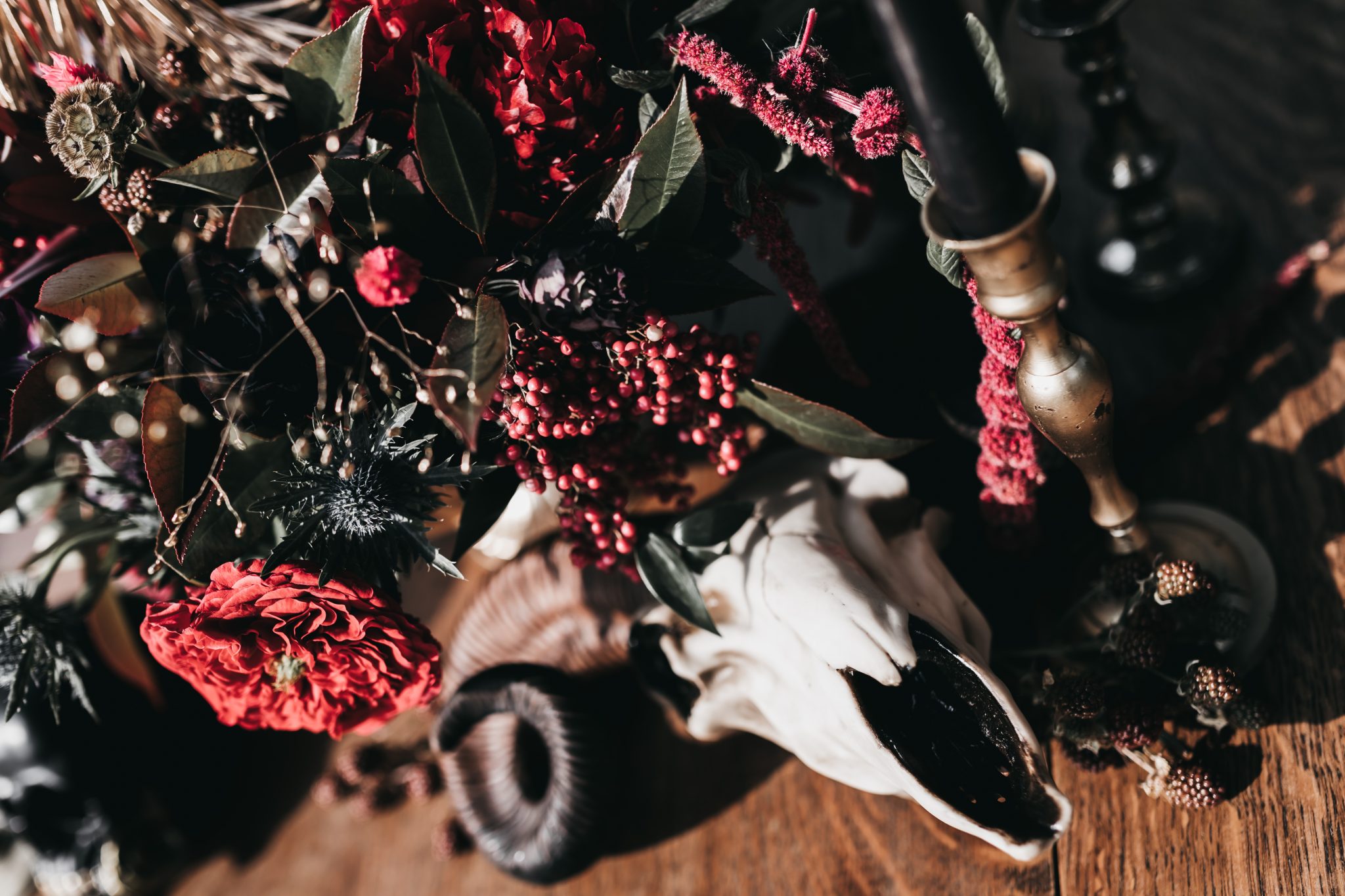 10 Halloween Wedding Ideas for a Gothic Celebration - Love Maggie