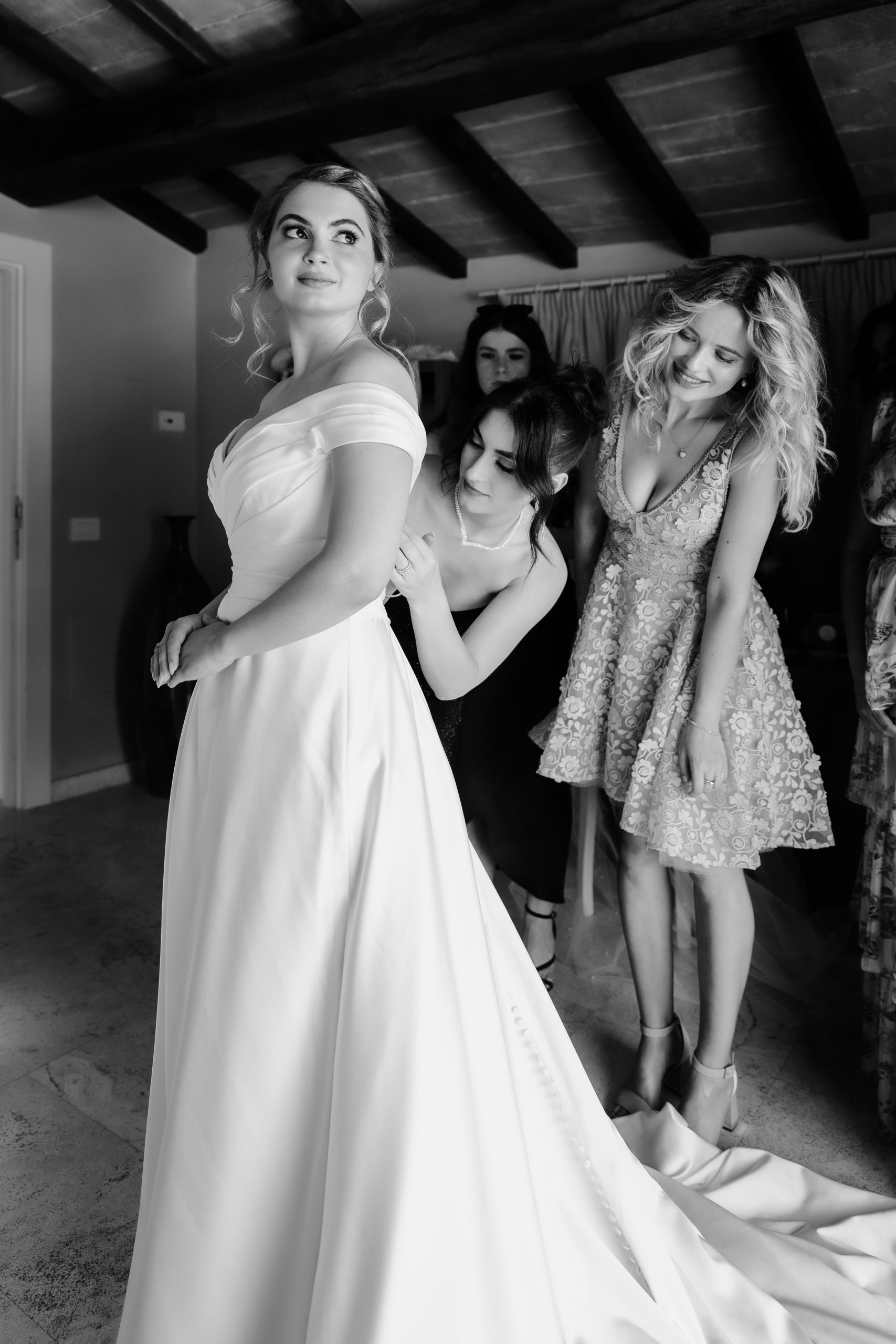 Wedding Dress Alterations and Sizing | Maggie Sottero